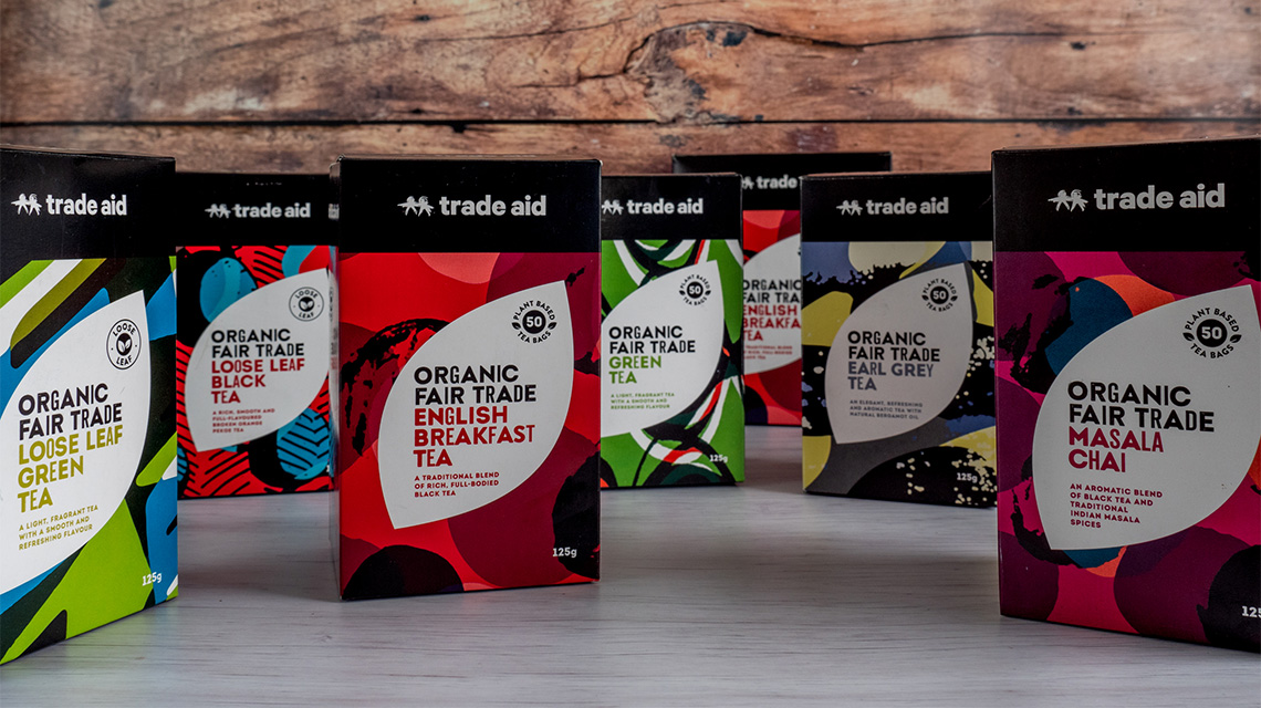 Organically grown tea | Fair trade | Free of oil-based plastics - Trade Aid